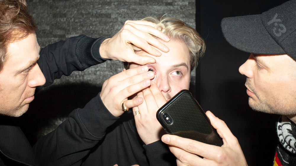 Interview: The Subs Go Blank with Glints in New Single and Video