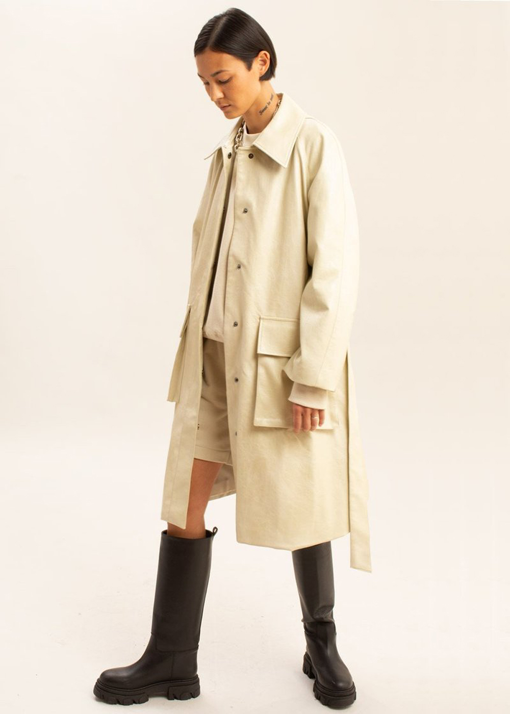 10 (F)leather Items You'll Want to Wear This Season