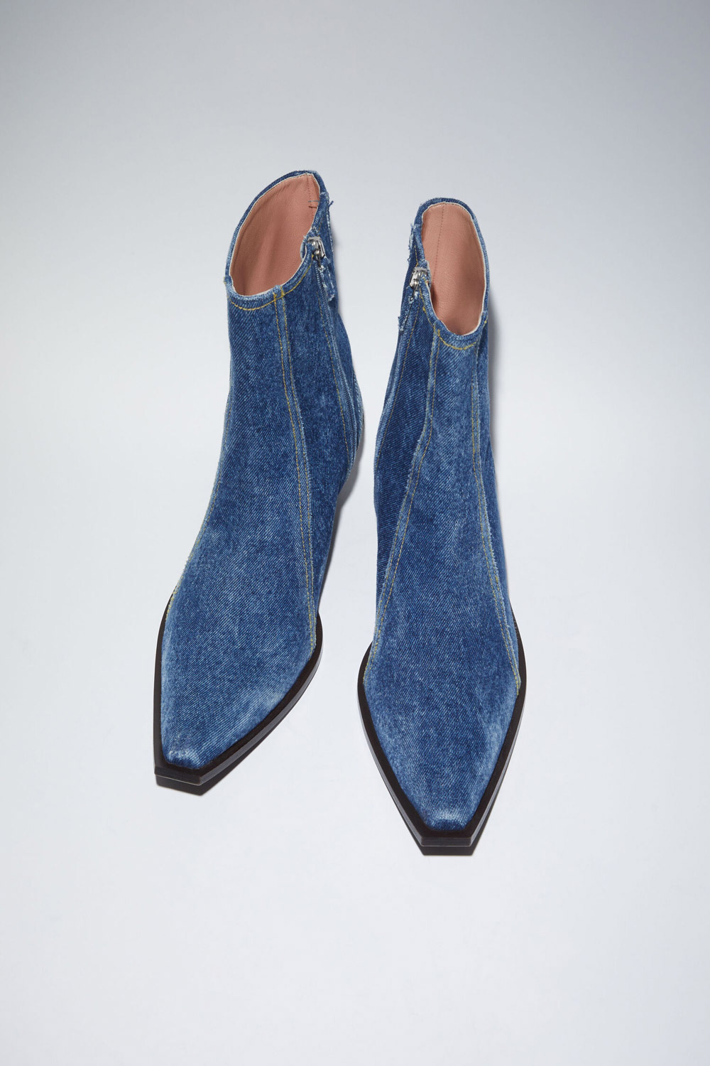 12 Summer Denim Styles We Want to Wear